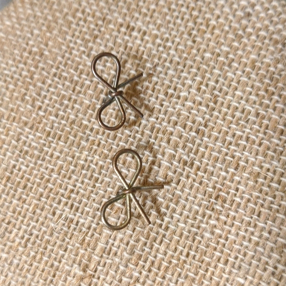 Jewelry | Vintage Wire Bow Tie Earring Set | Poshmark